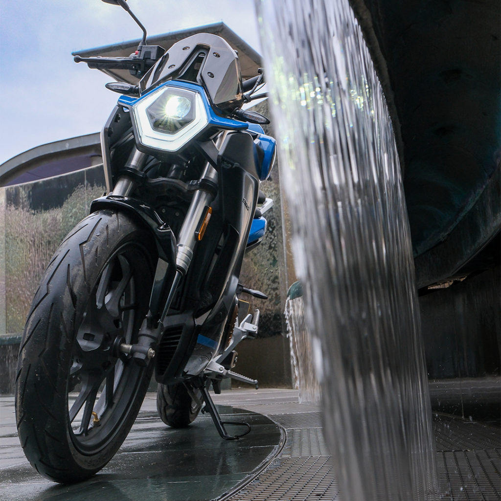 Vmoto Stash electric motorcycle